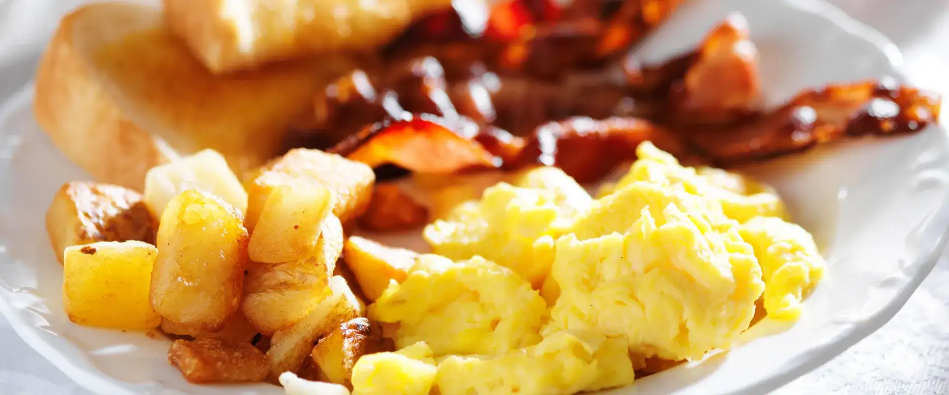 Sidewalk Café - American Comfort Food & Breakfast at Horseshoe Indianapolis