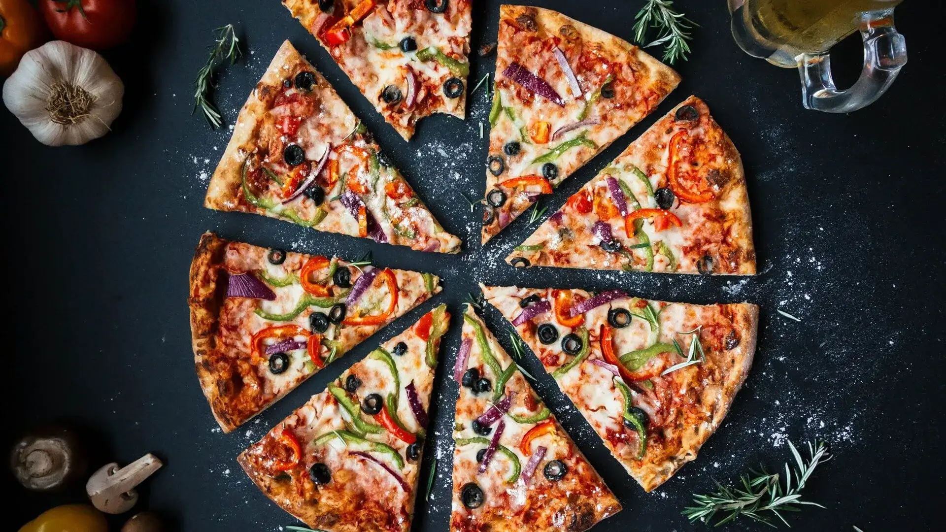 Hidden Pizza - Classic Pizza by the Slice in Waterloo at Isle Casino