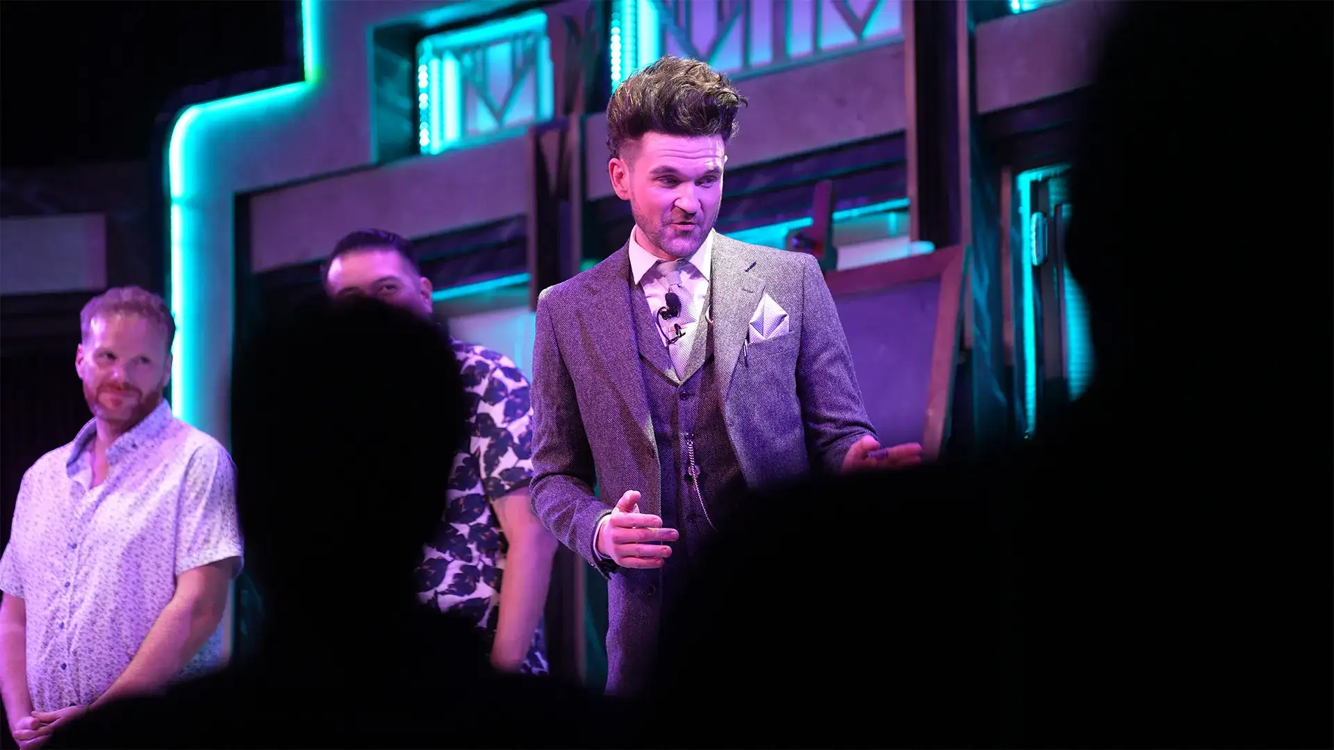 Colin Cloud - Mastermind Magician - Harrah's Las Vegas Shows