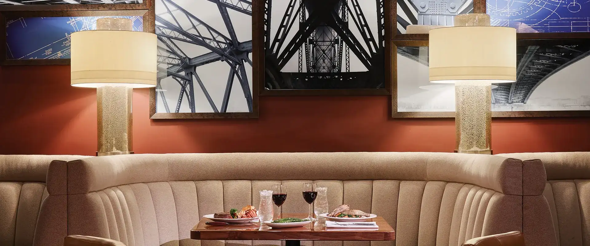 Top Steakhouse & Breakfast in Metropolis - Bridges Dining Company