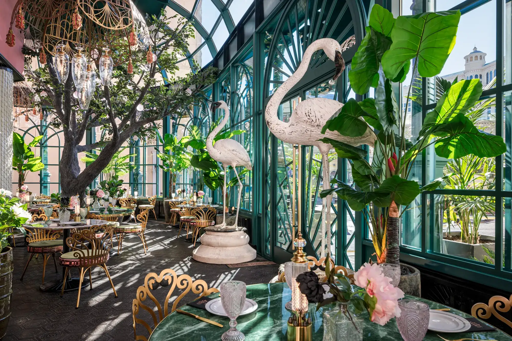 Pinky’s by Vanderpump Art Deco Cocktails Flamingo Las Vegas