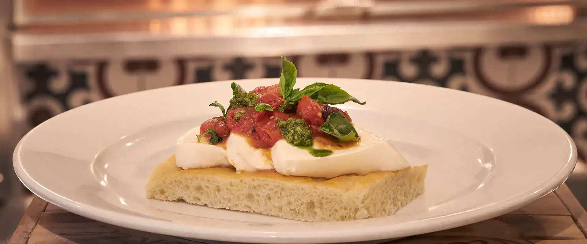 The Boss Café by Buddy Valastro - Italian Deli at The LINQ